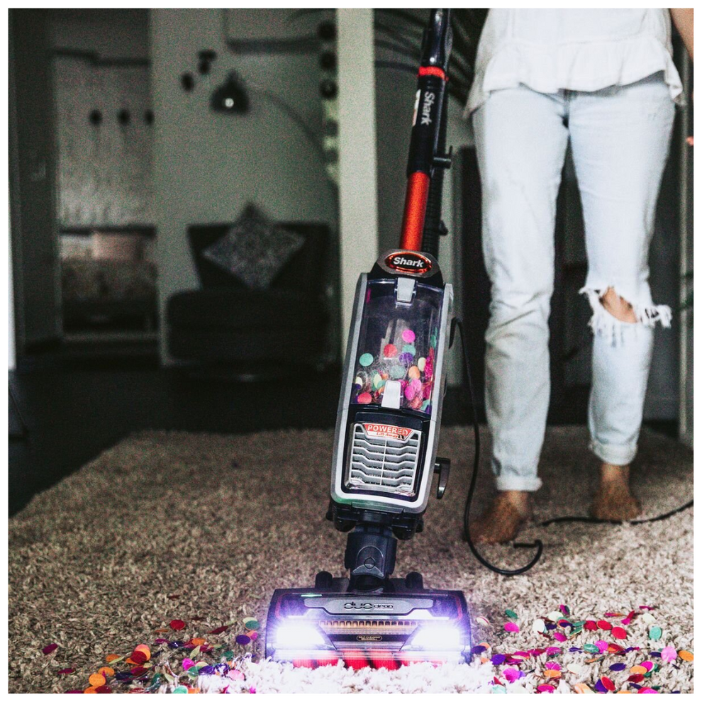 Shark Corded Upright Vacuum with Self Cleaning Brushroll NZ801 – Bi ...